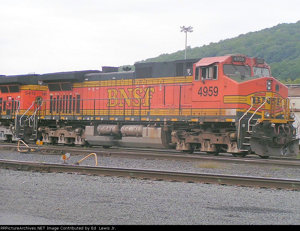 BNSF 4959